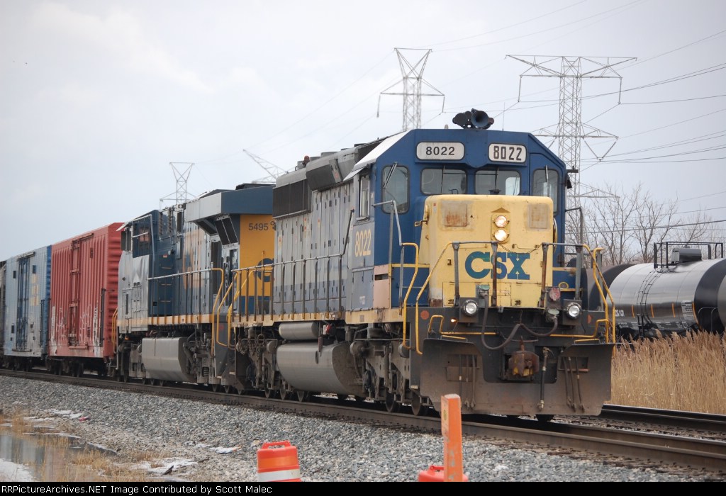 CSX 8022 & CSX 5495